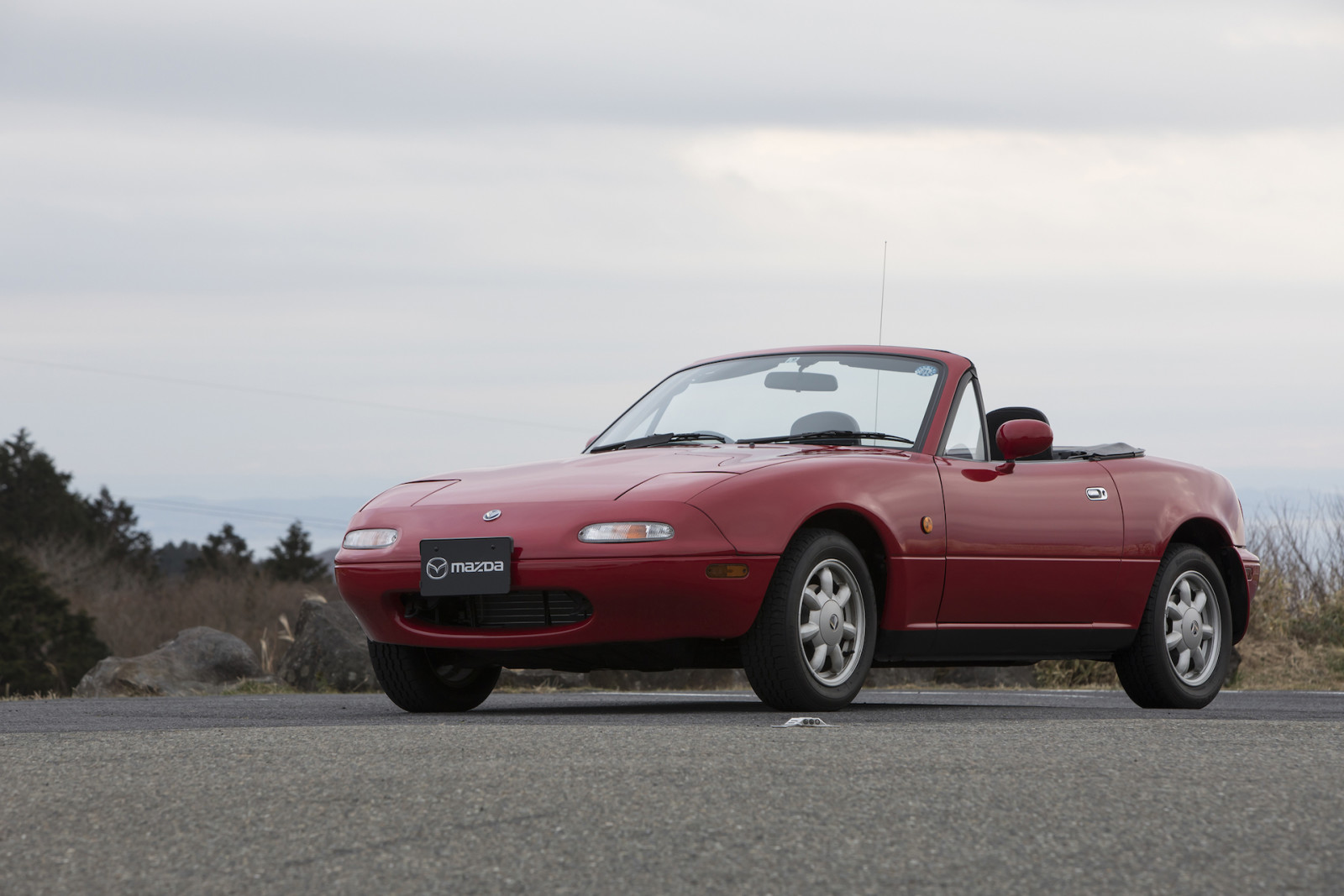 5 of The Best Handling Cars of All Time | Bid Garage